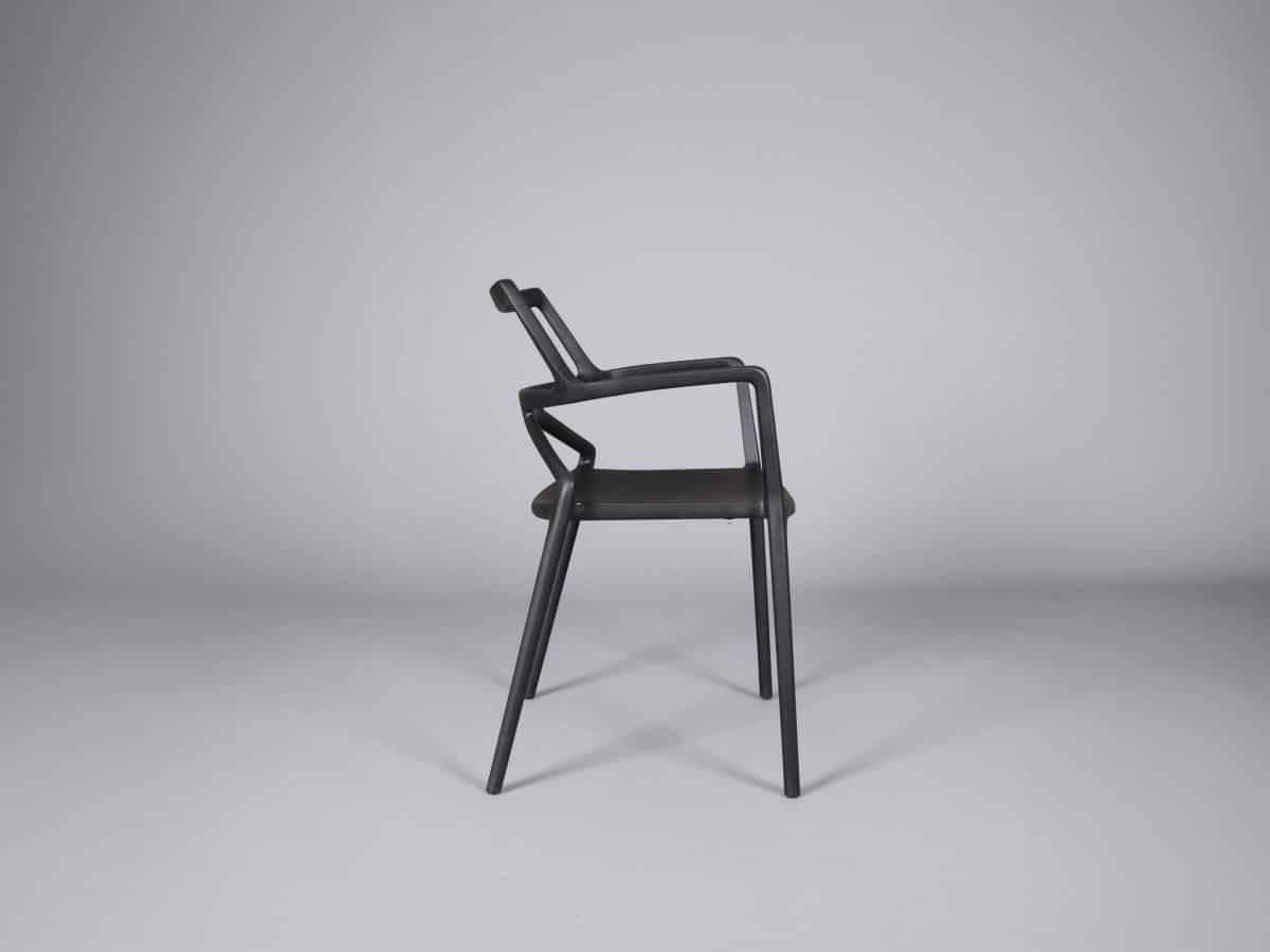 Lisbon chair - black - Furniture On The Move